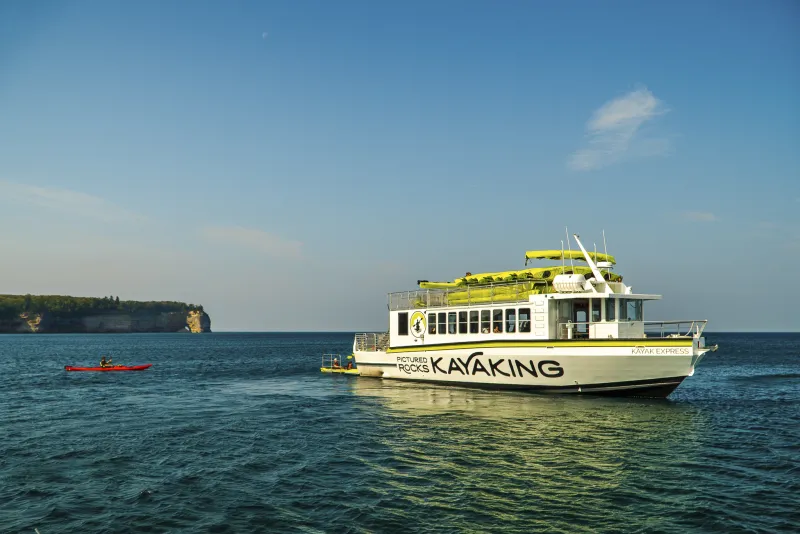 Munising, MI Kayaking Tours, Routes & Prices | Pictured Rocks Kayaking